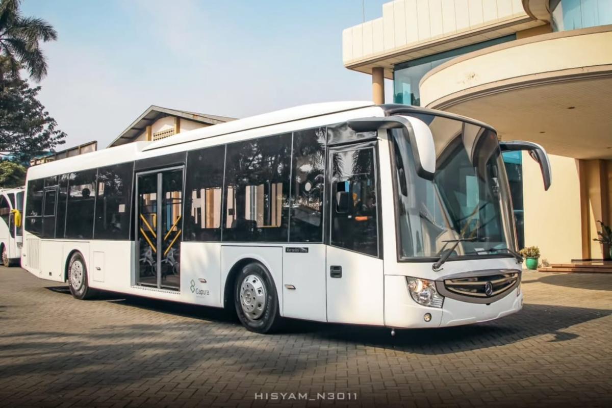 Mengenal Bus Mercedes Benz O500U Euro 5 yang Beroperasi di Bandara ...