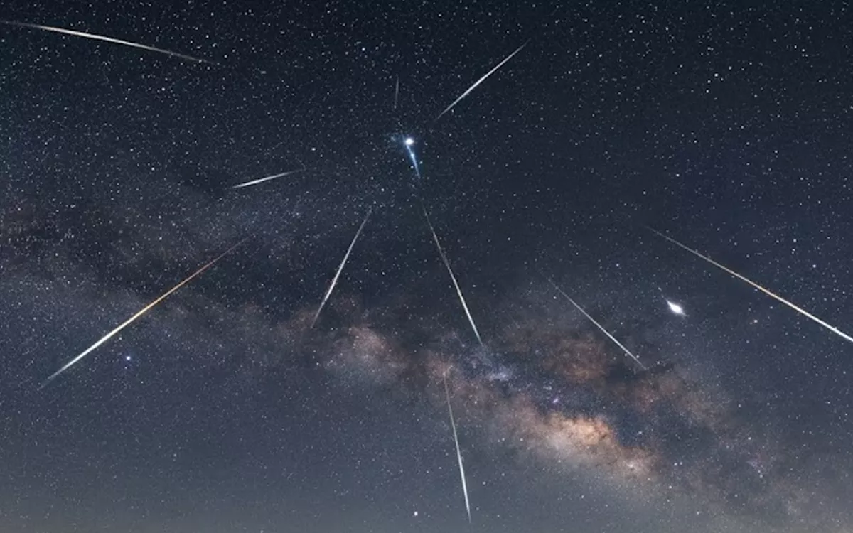 Hujan Meteor Lyrid 2026: Jadwal dan Waktu Terbaik Mengamatinya